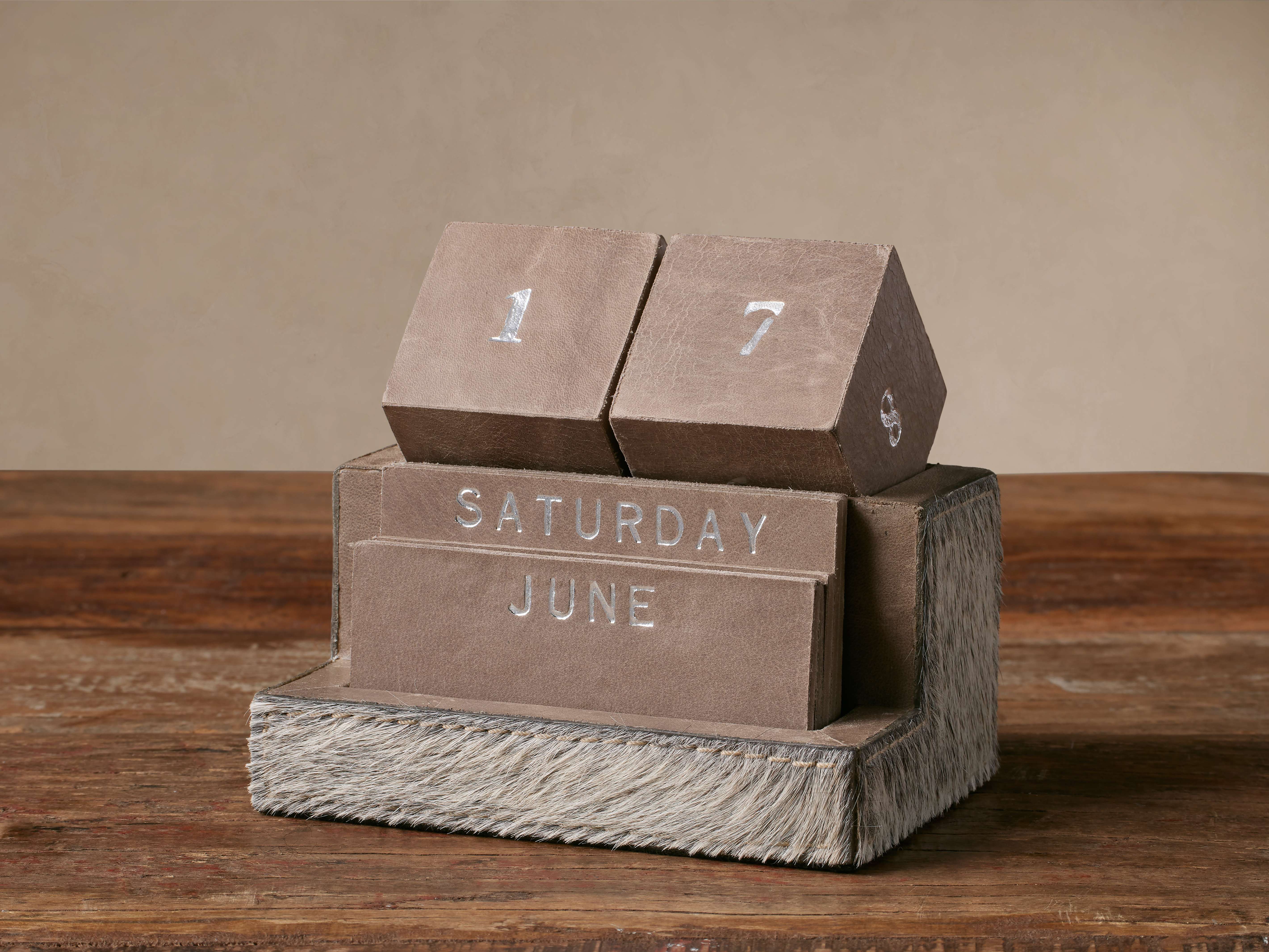 Jones Calendar - Arhaus
